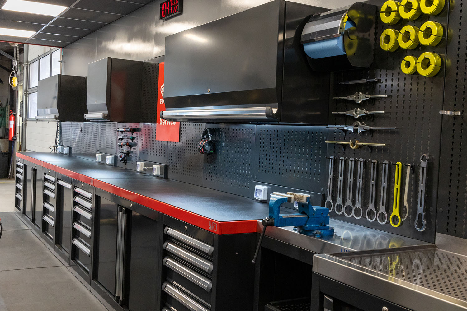 Motorcycle Workshop Equipment | A-FLO Equipment Australia